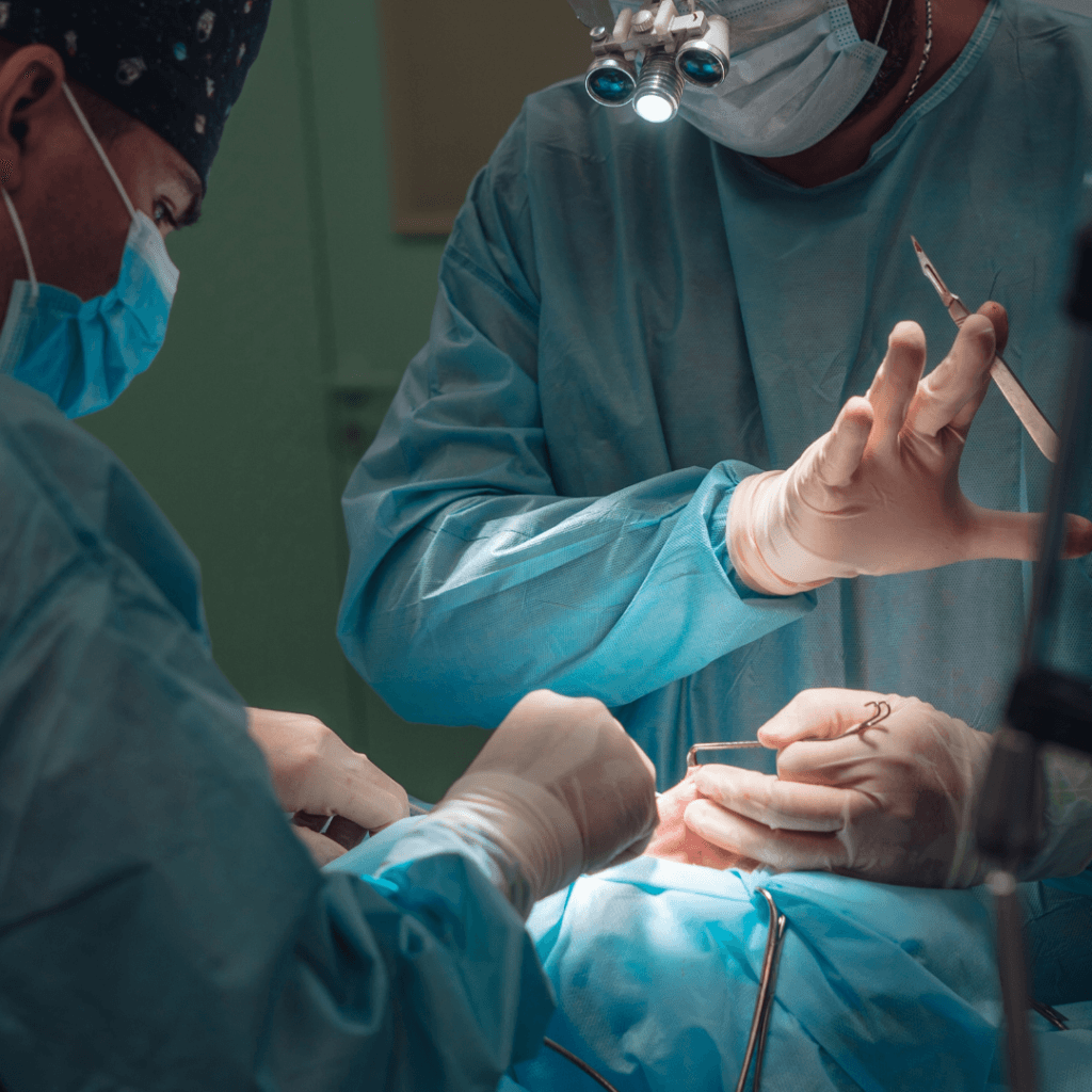 FTM (Female to Male) Testis Protezleri Adana - Doç. Dr. Eyüphan GENCEL